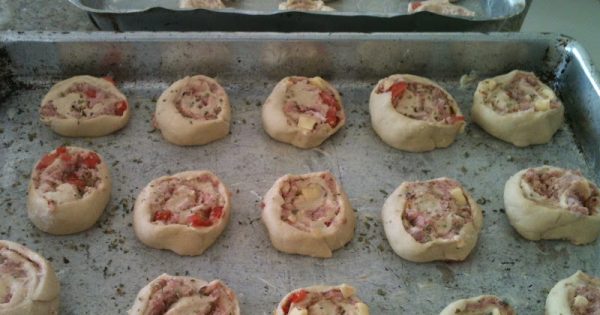 Pizza Enrolada - Simples Assim